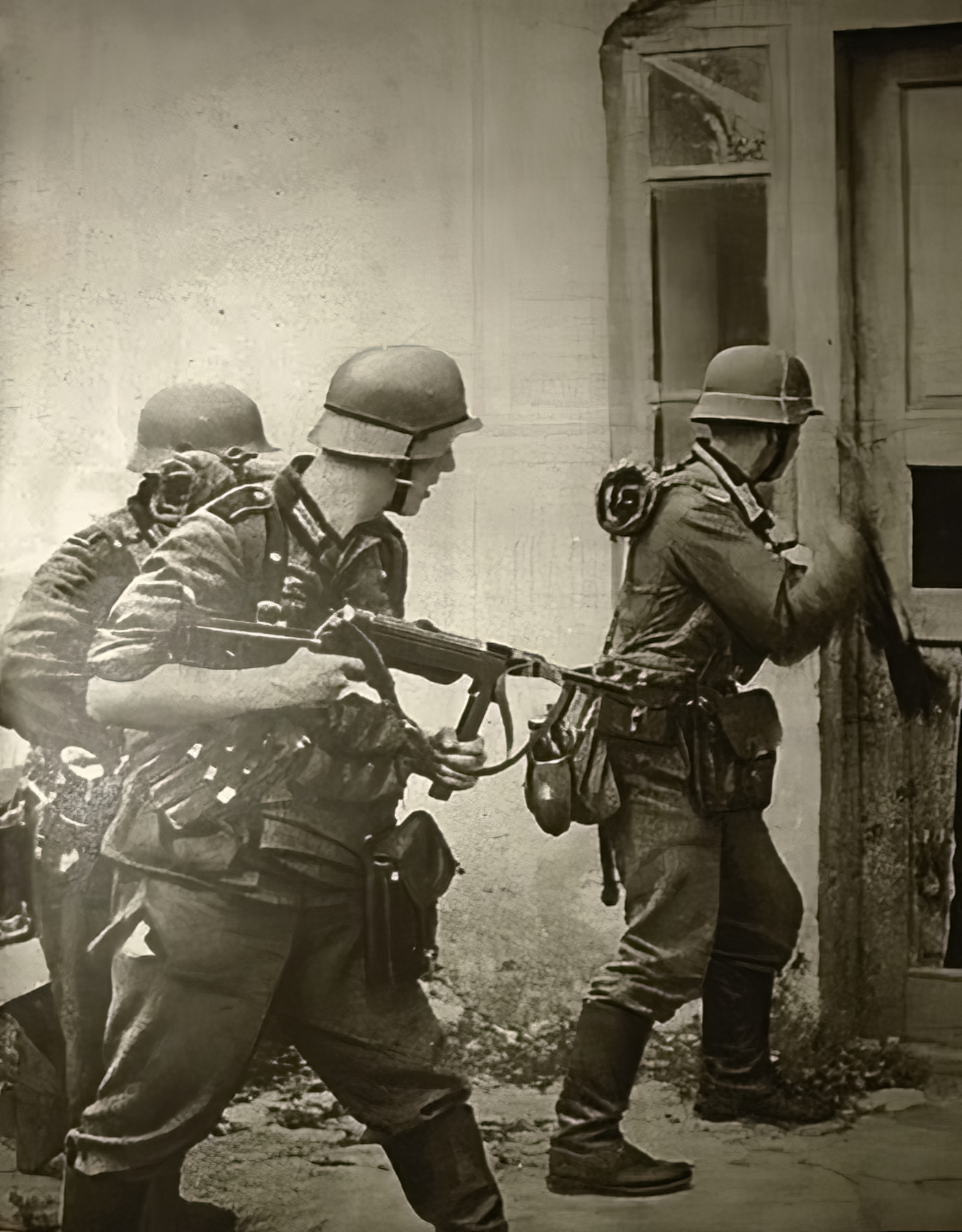 Asisbiz German infantry or Wehrmacht what all of occupied Europe used ...