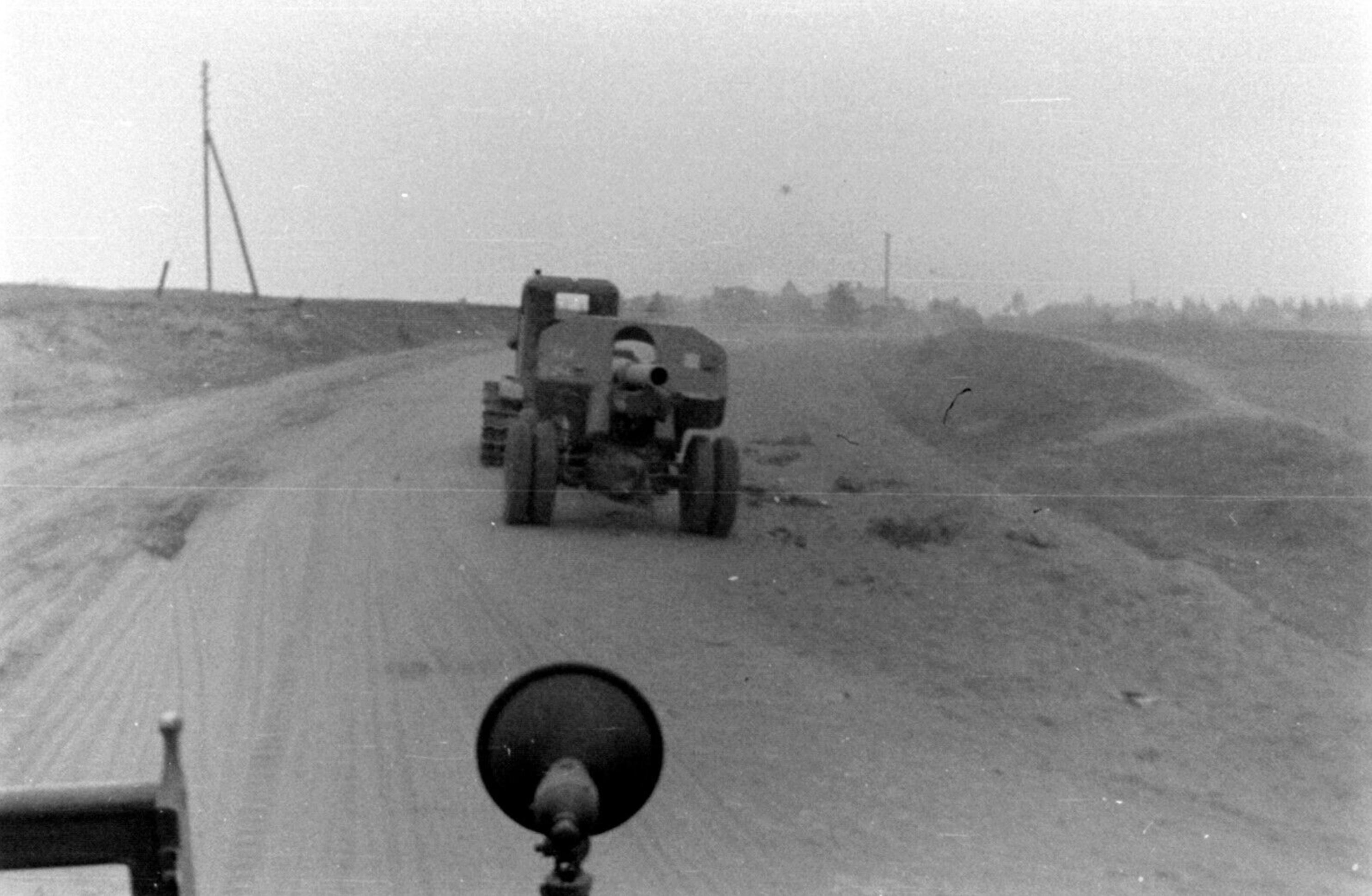 Asisbiz Soviet Red Army tank column destroyed by advancing Panzergruppe ...
