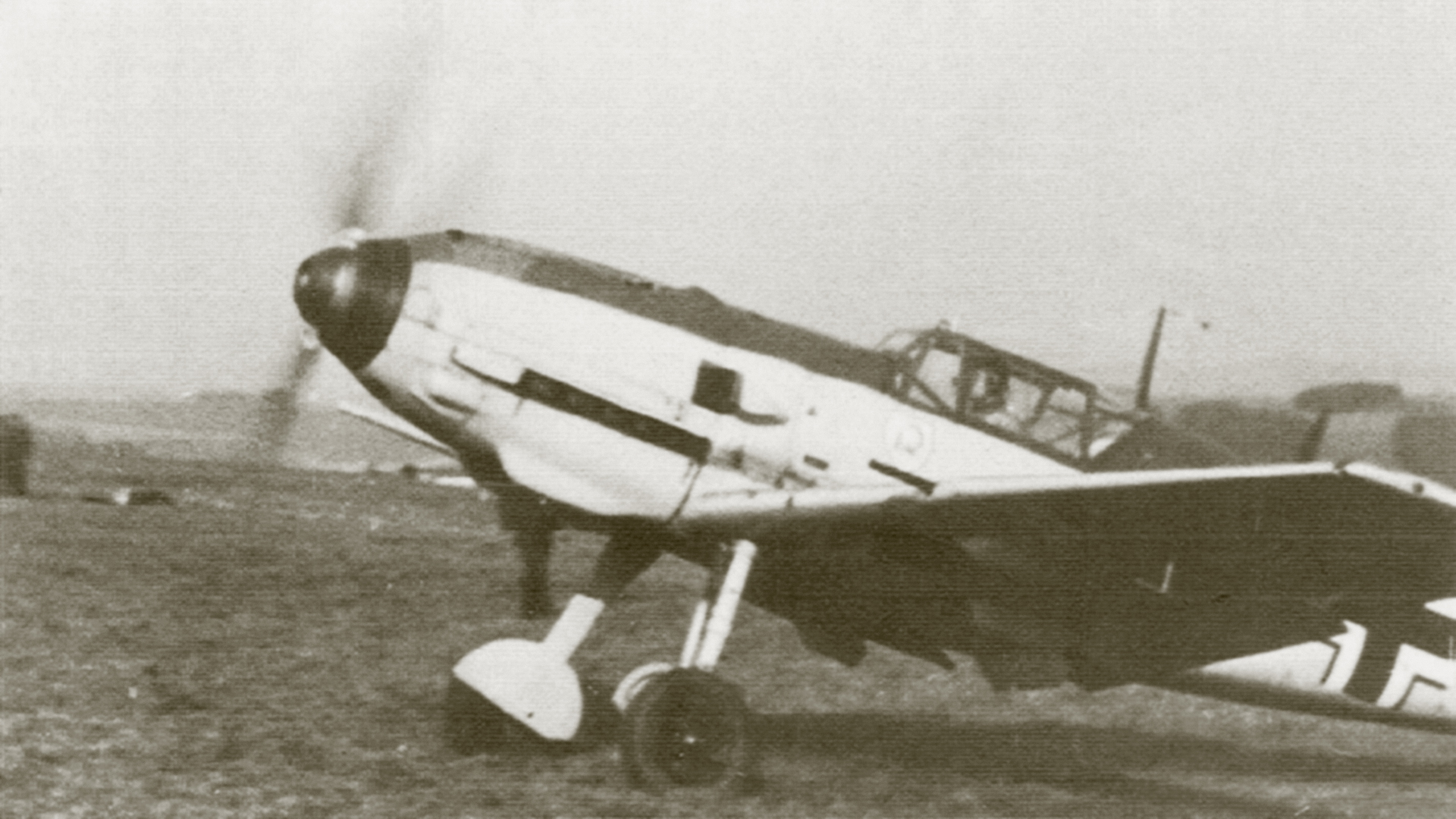 Asisbiz Messerschmitt Bf 109E3 Stab III.JG2 Erich Mix WNr 1526 prior to ...