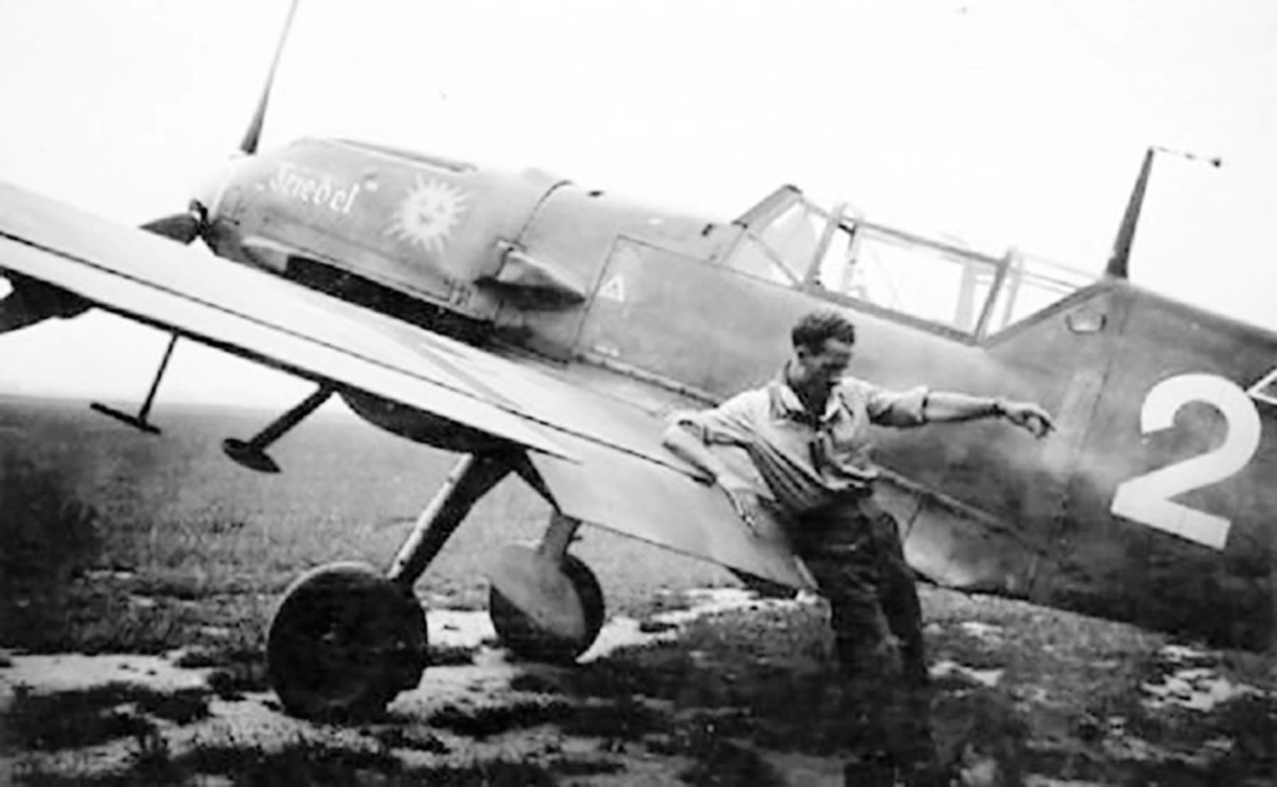 Asisbiz Messerschmitt Bf 109E3 2.JG1 White 2 Friedel pilot Hans Gerd ...