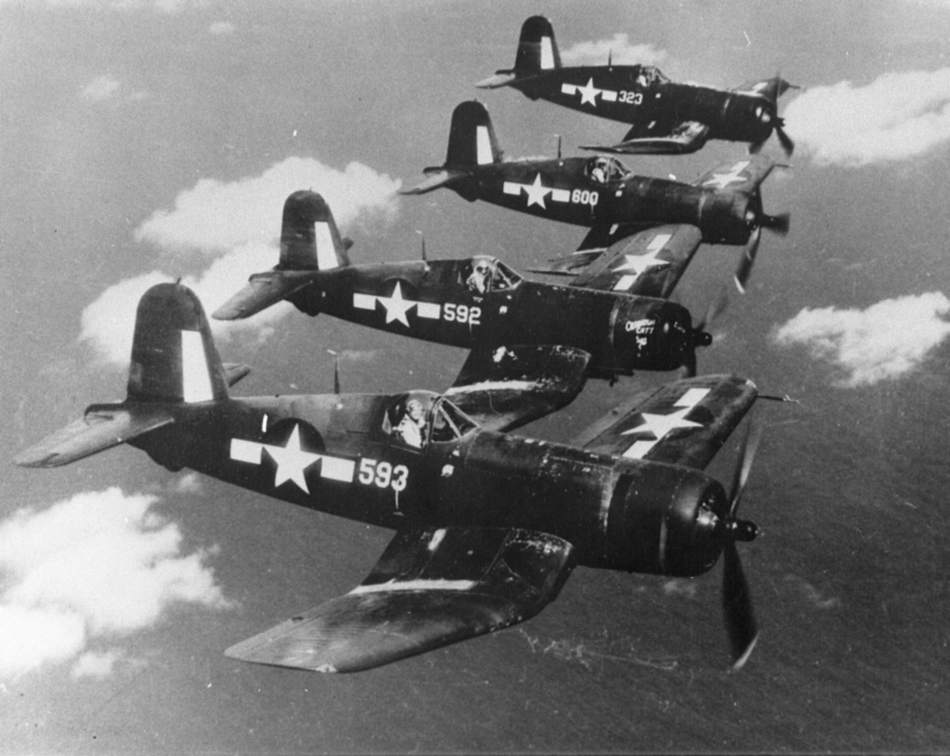 Asisbiz Goodyear FG 1D Corsair VMF 122 White 593 592 600 and 323 on ...