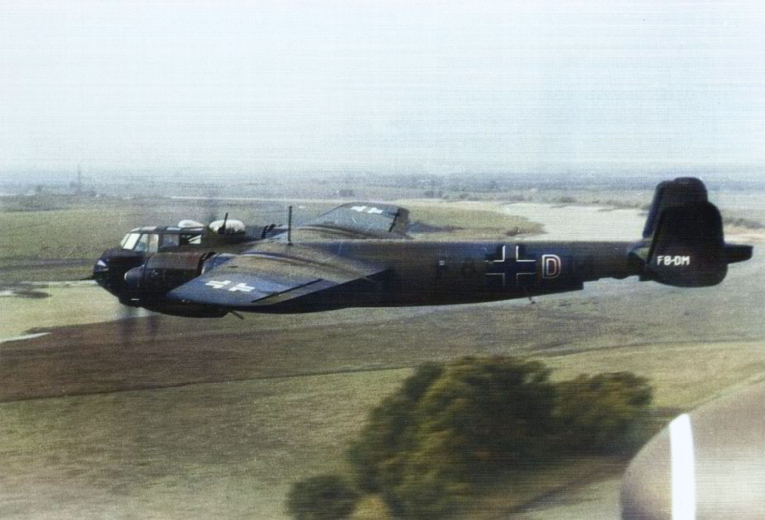 Asisbiz Dornier Do 217E4 4.KG40-F8+DM flying low over Dieppe France 1942-01
