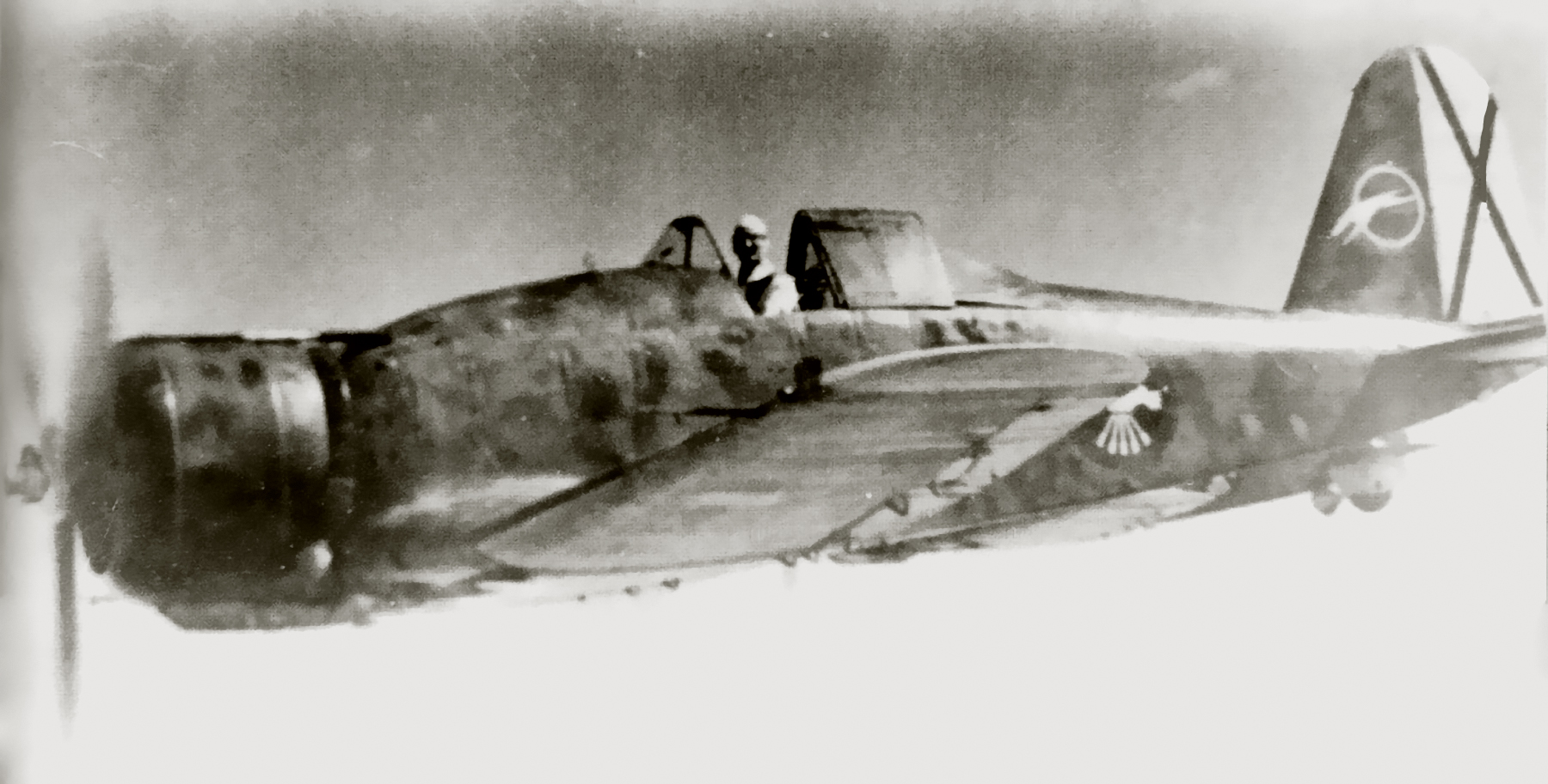 Asisbiz Fiat G50 Freccia Aviacion Nacional 27 Gruppo de Caza 2 Sevilla ...