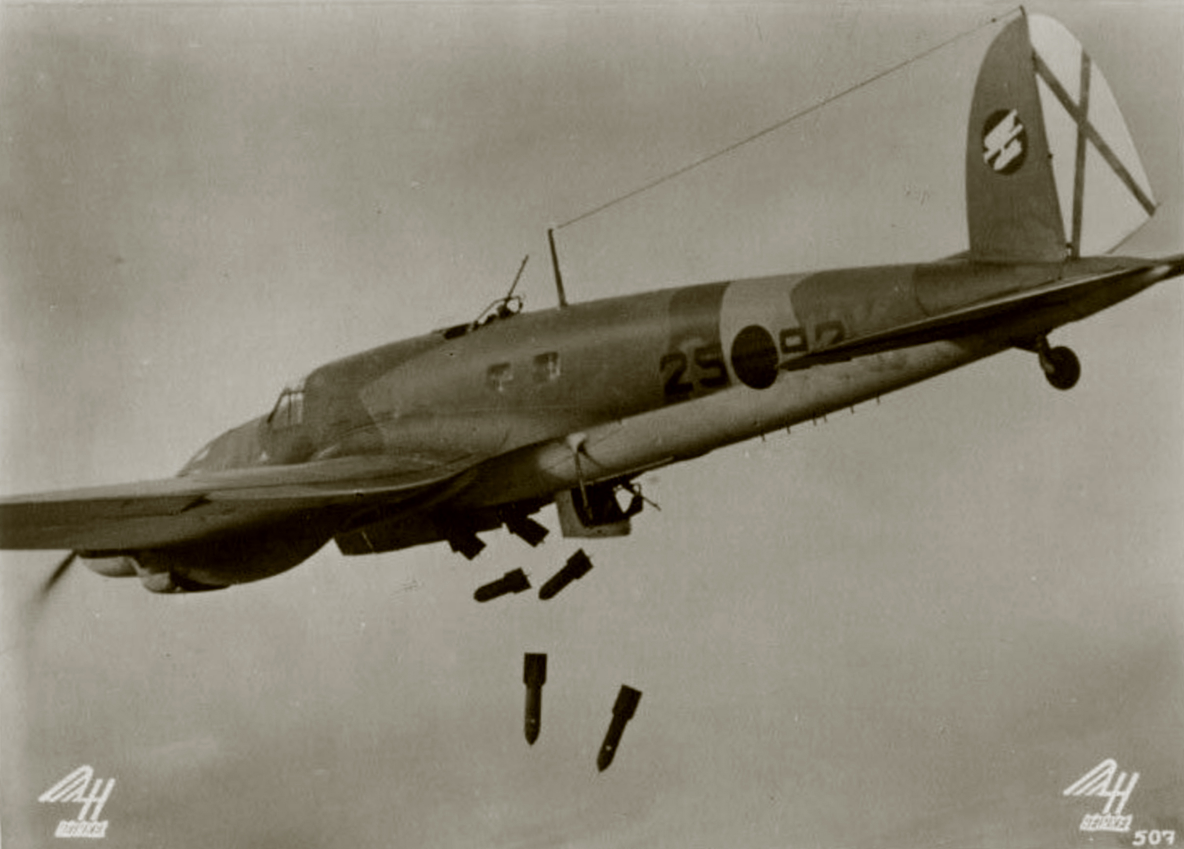 Asisbiz Heinkel He 111B2 Nationalist AF K88 25x93 Condor Legion Spain ...