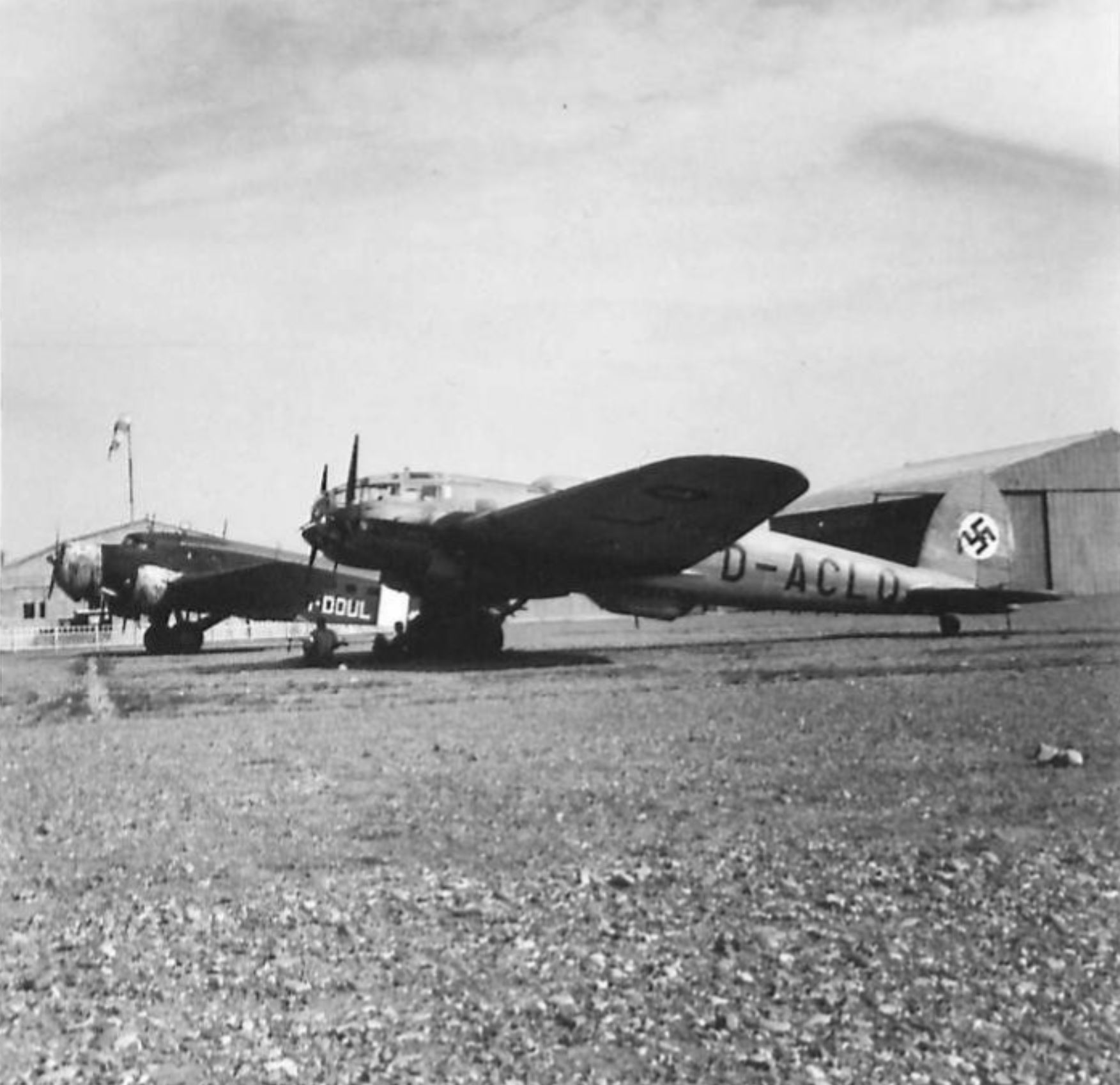 Asisbiz Heinkel He 111 Stkz D ACLQ captured on the aerodrome at Algiers ...