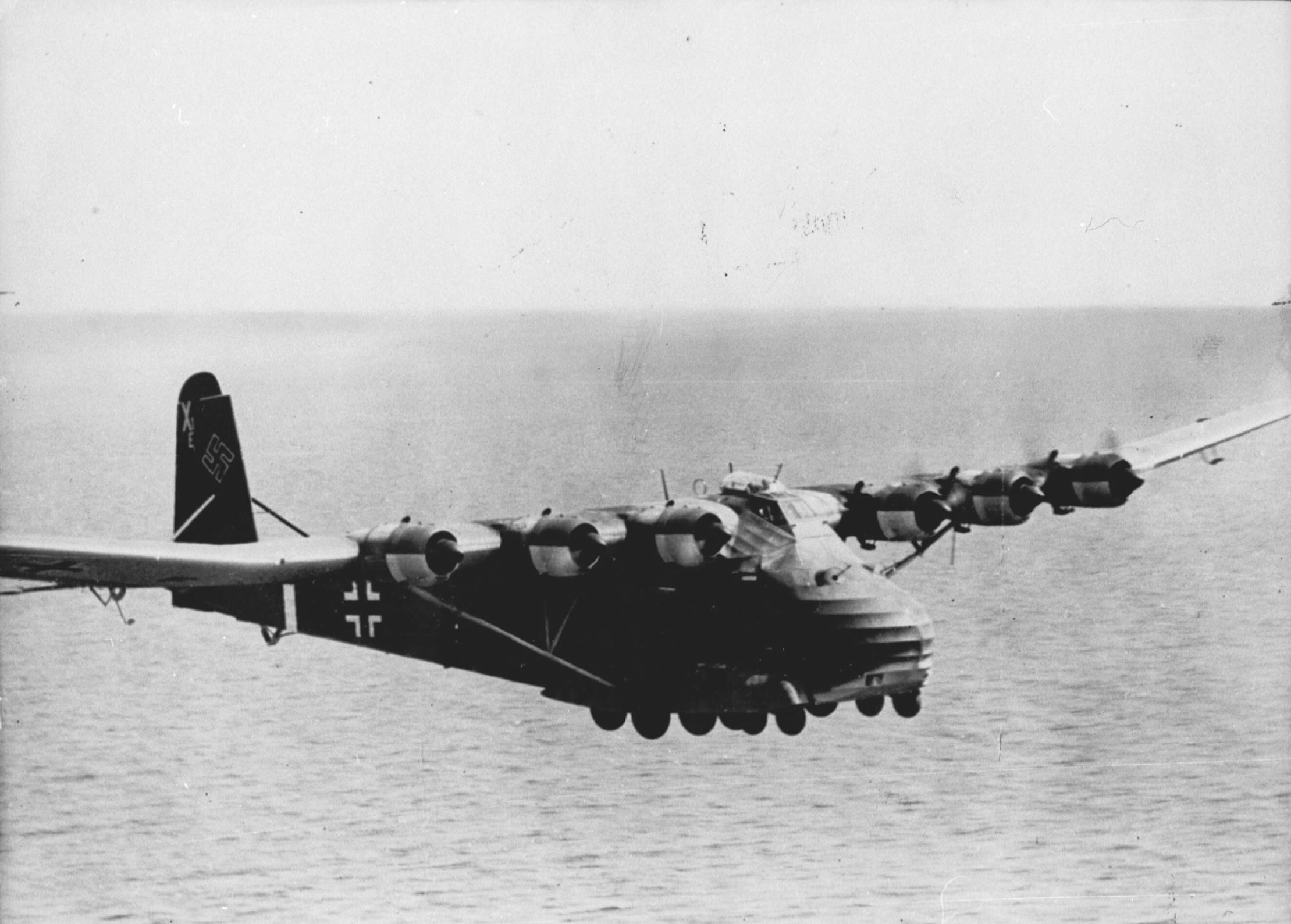 Asisbiz MTO Messerschmitt Me 323 Giant 11th Nov 1943-NIOD
