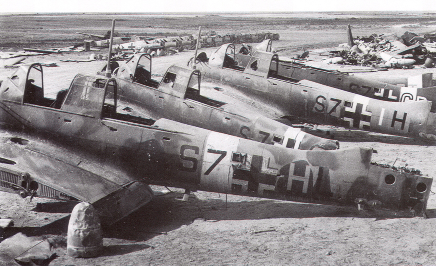 Asisbiz Junkers Ju 87D3Trop Stuka StG3 abandoned airframes S7+HL and S7 ...