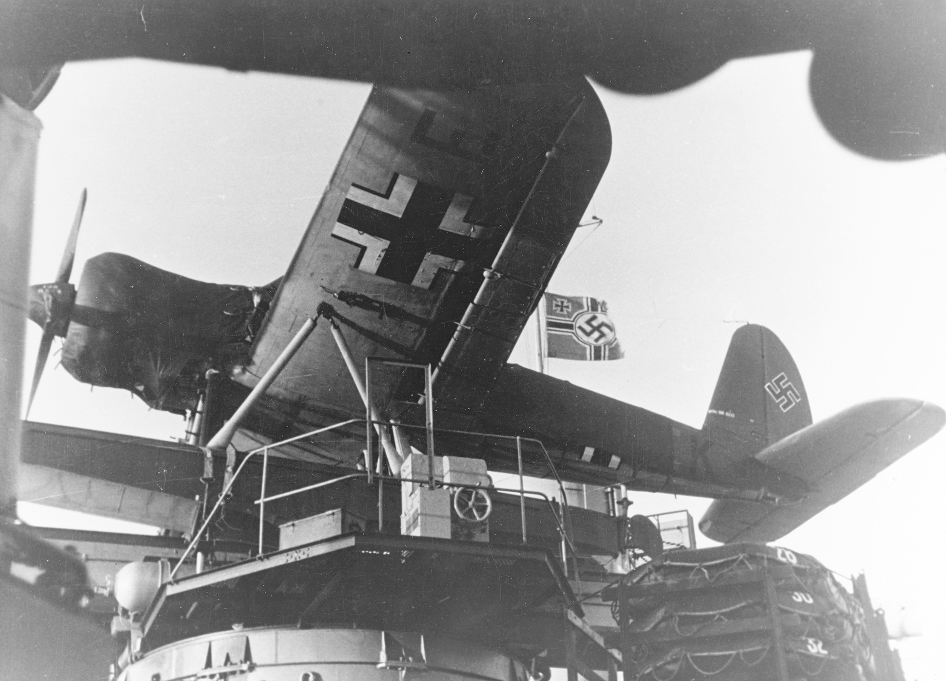 Asisbiz Arado 196 float plane catapulted from a German warship during WWII NH 71324